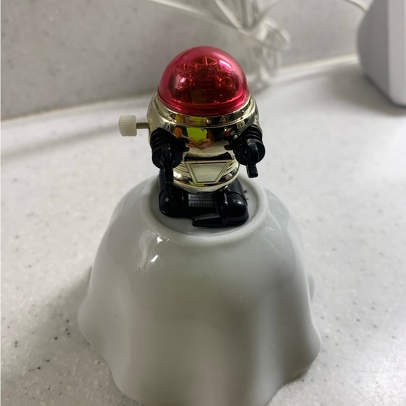 Tomy | Other | Vintage 977 Tomy Rascals Wind Up Walking Toy Robot Works ...